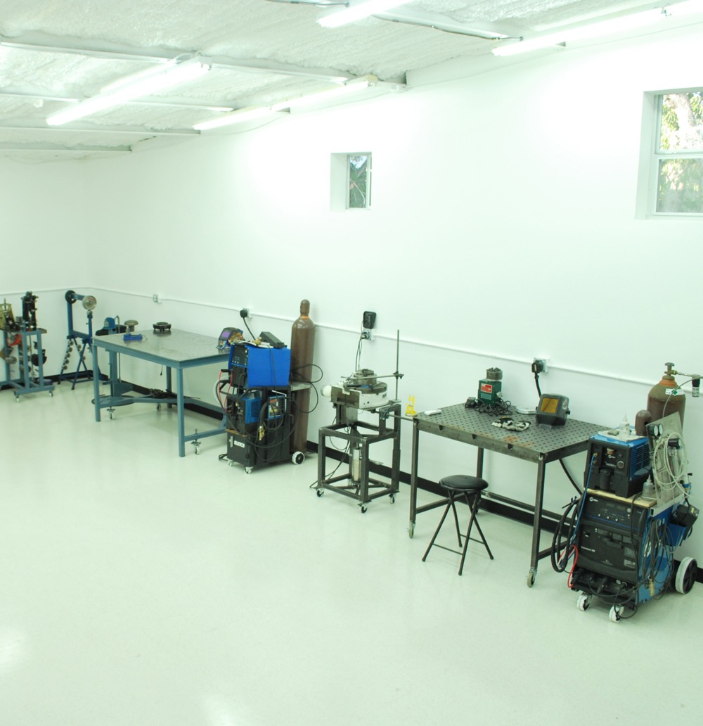 Facility - Striking Precision Welding & Fabrication